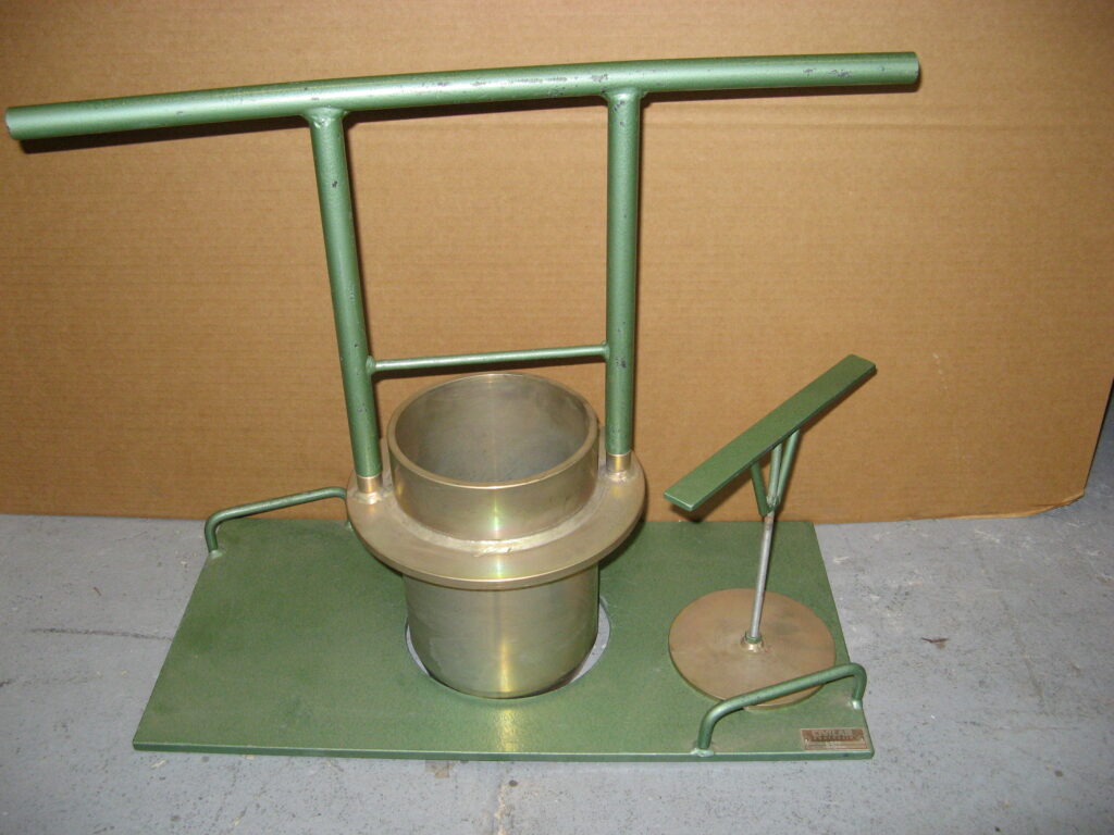 Fixed Volume Extraction Apparatus For Soil Testing | Enquire Online